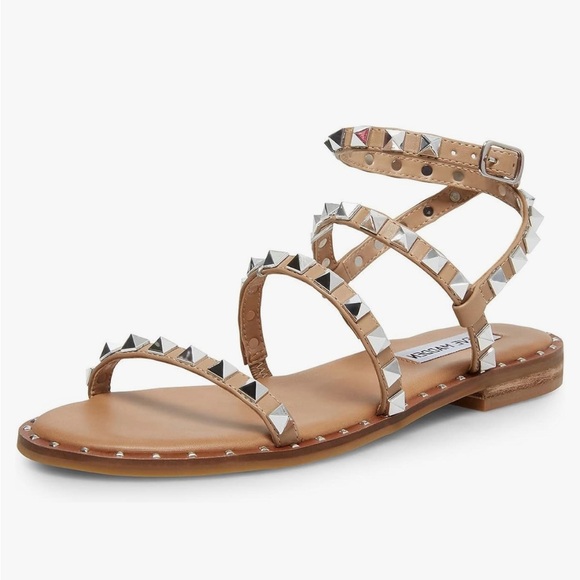 Steve Madden | Shoes | Steve Madden Travel Rock Stud Flat Sandals With Pyramid Studs Tan 6 ...